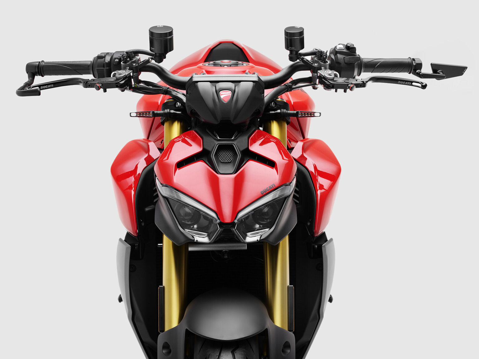 Streetfighter V2 (2025) – Rizoma